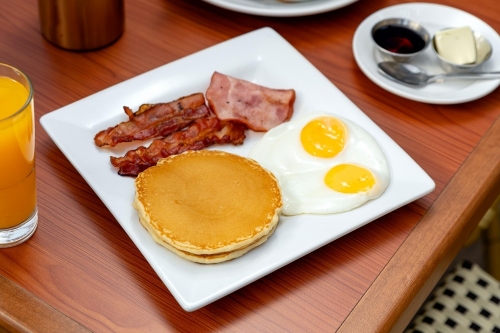Pancake Slam | Café de La Flor